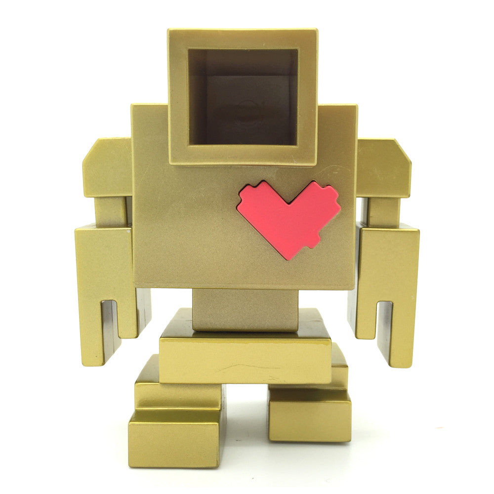 Gold Lovebot by Matthew Del Degan - Mindzai
