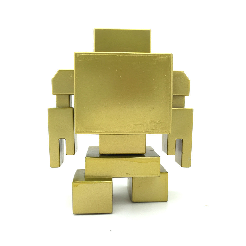 Gold Lovebot by Matthew Del Degan - Mindzai