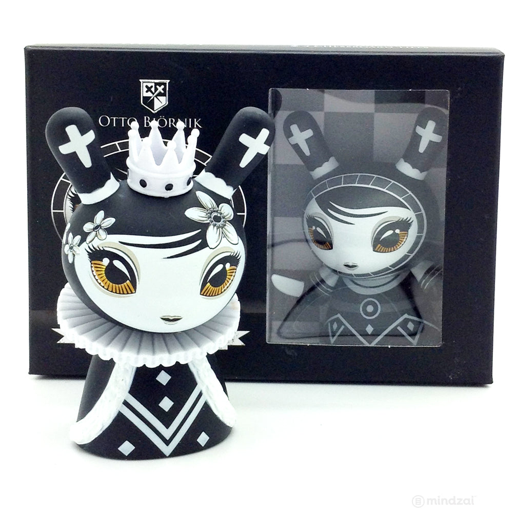 Shah Mat Dunny Chess Mini Series - Queen (Black) and Pawn (Set of 2 ...